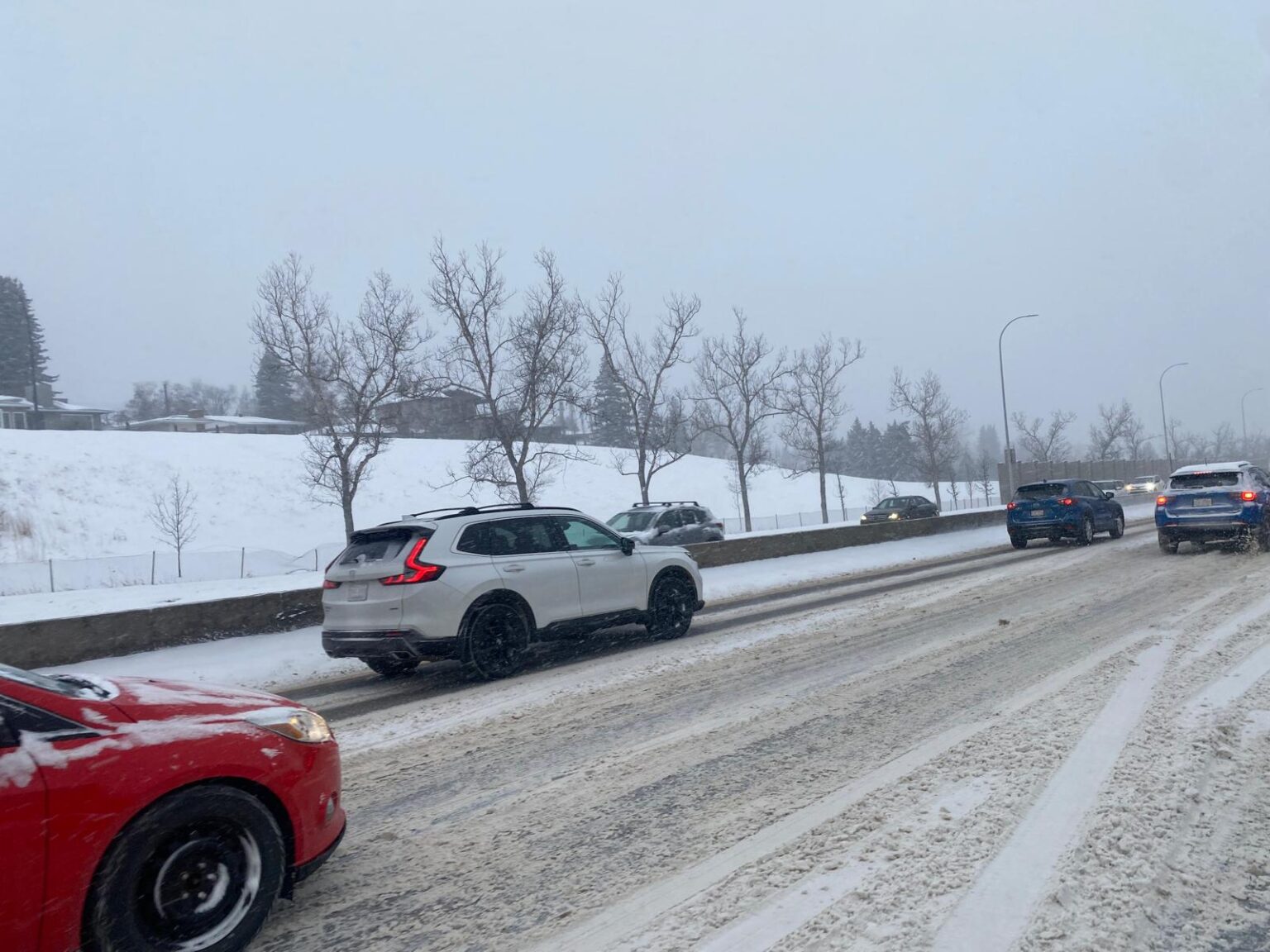 Alberta April Blizzard 2026: Heavy Snowstorm Hits Calgary, Edmonton and ...
