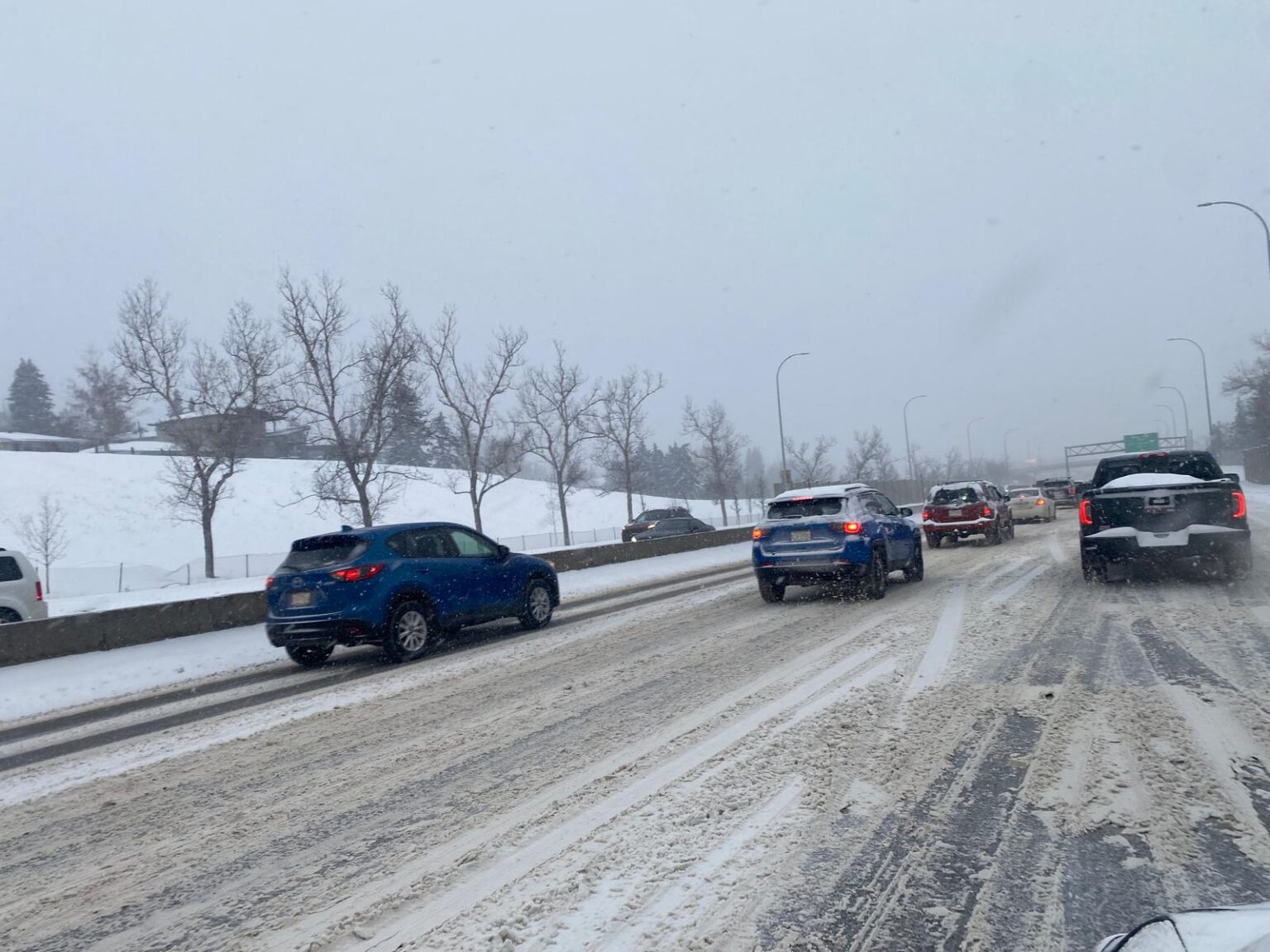 Alberta April Blizzard 2026: Heavy Snowstorm Hits Calgary, Edmonton and ...