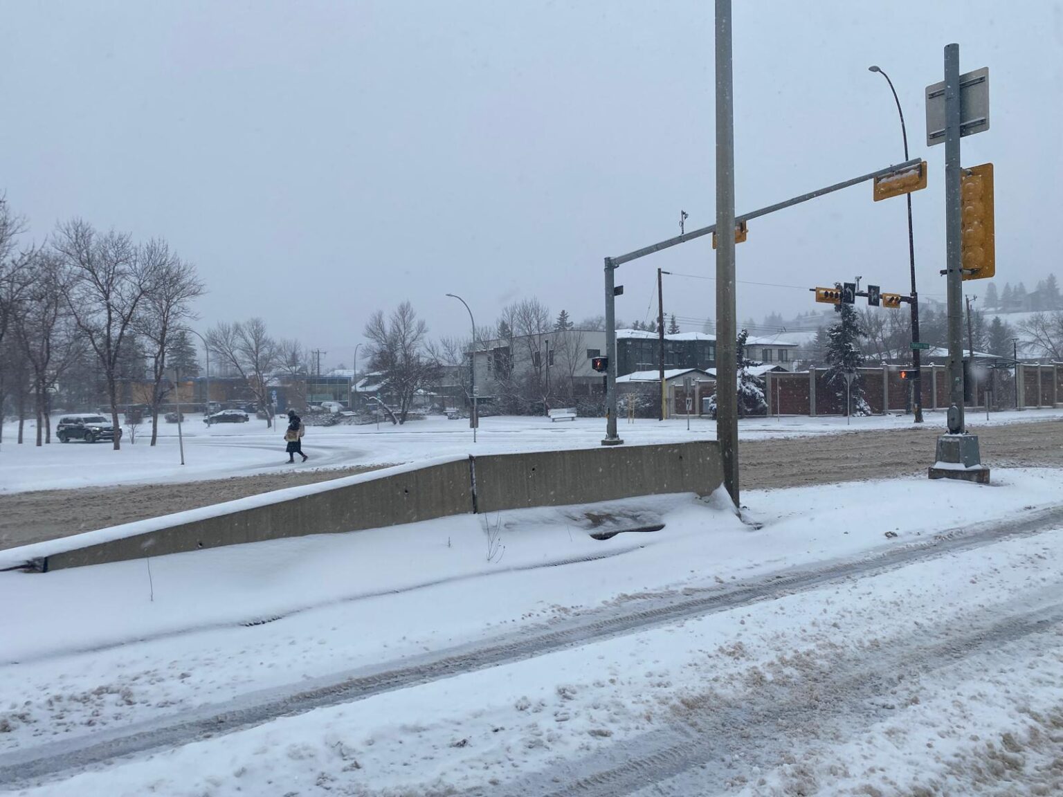 Alberta April Blizzard 2026: Heavy Snowstorm Hits Calgary, Edmonton and ...